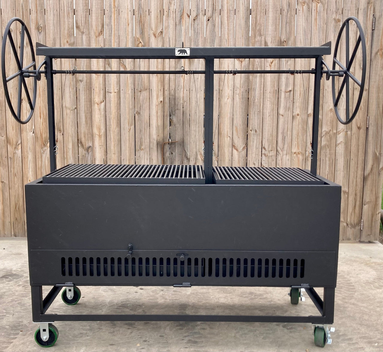 4588 COMMERCIAL Insulated Santa Maria Grill